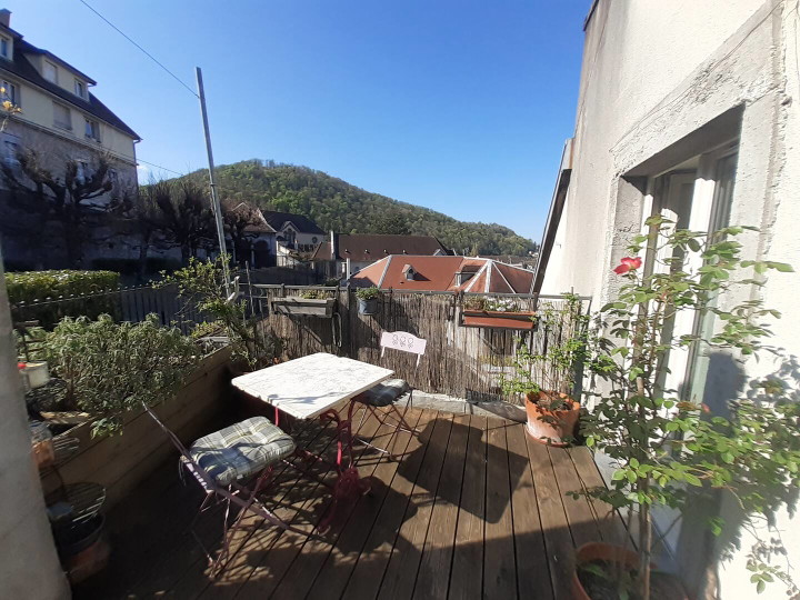 Grand Duplex Avec Terrasse à La Vue Imprenable - Besançon