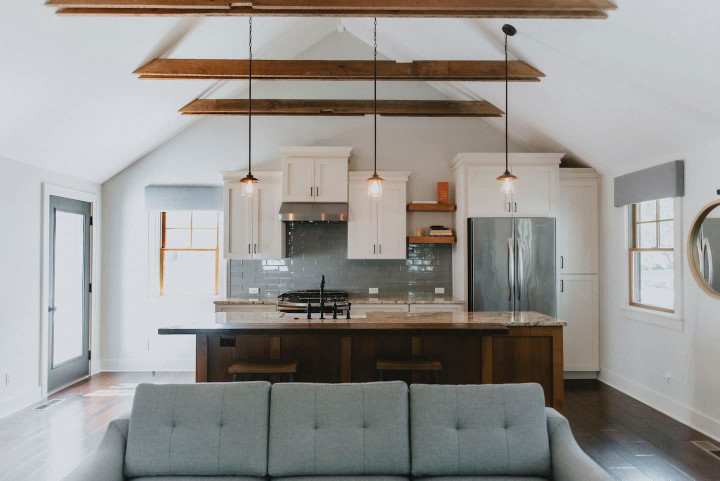 Whitehaus - Lincoln, NE