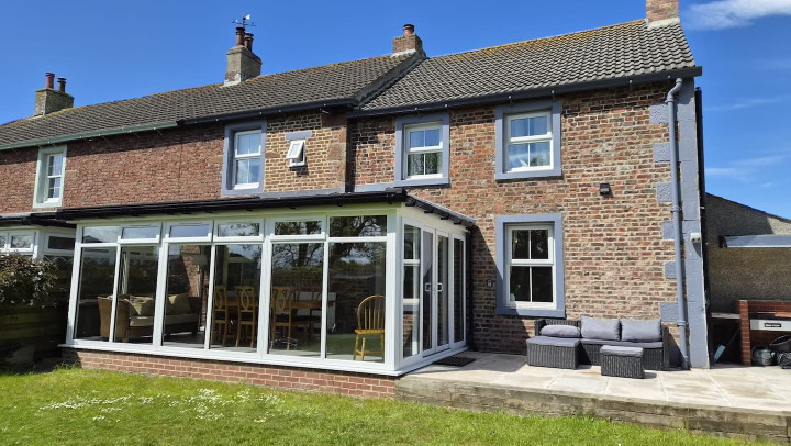 Spacious 5-bed Home With Views, Garden & Playroom - Dumfries and Galloway
