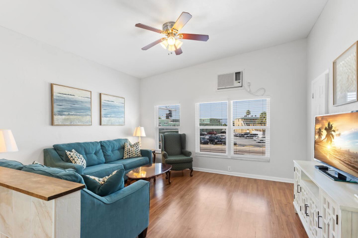 Cheri Lyn Suite - Madeira Beach, FL