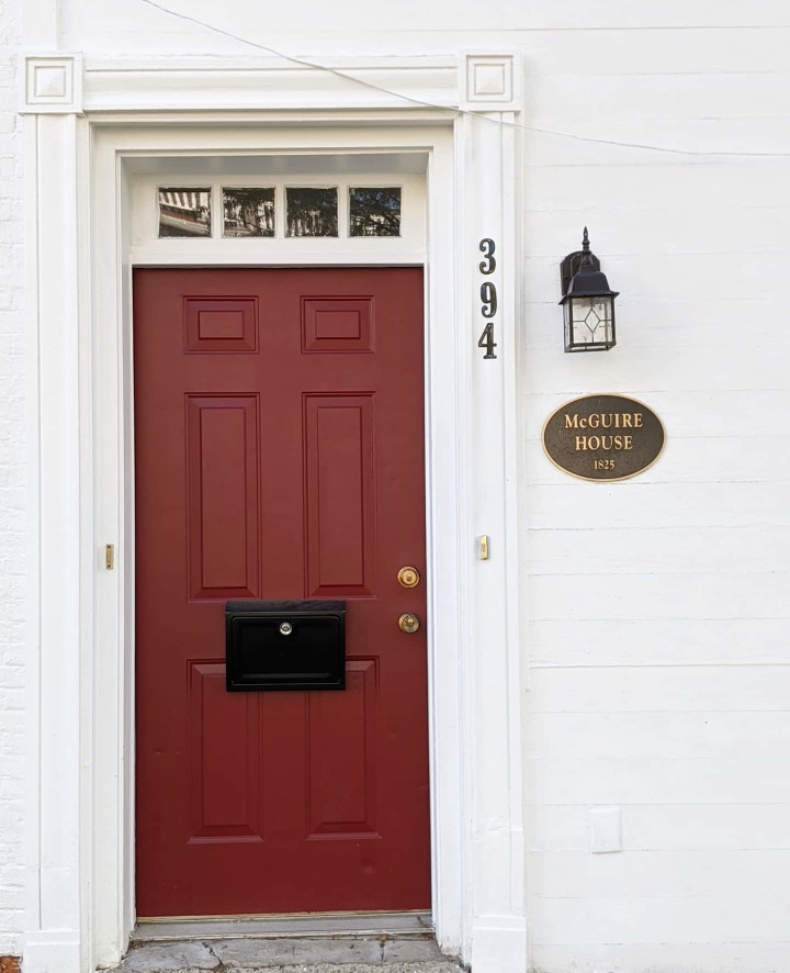 Historic Rowhouse Just Steps From Downtown Geneva! - Geneva, NY