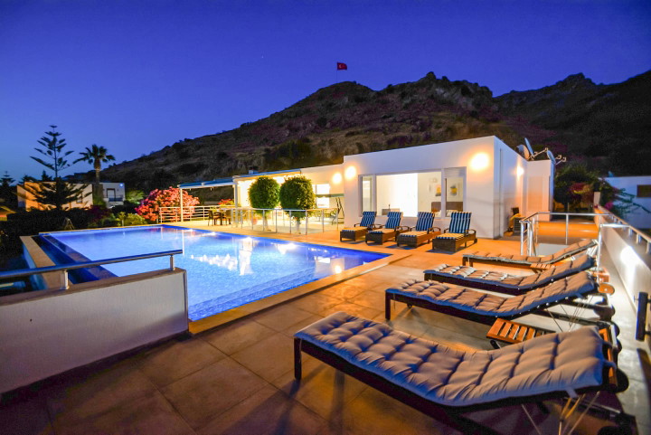 Villa Atlas | Private Pool, Full Sea + Island View - Turgutreis