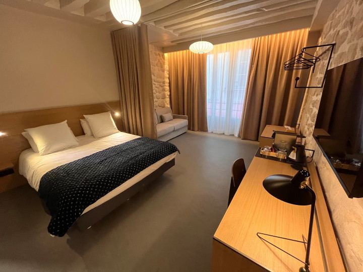Notre Dame, Exclusive Accommodation, Very High-end. - Paris