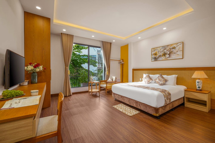 Maison De Mai 45 M²/balcon Arrière/5 Min De La Plage De My Khe - Đà Nẵng