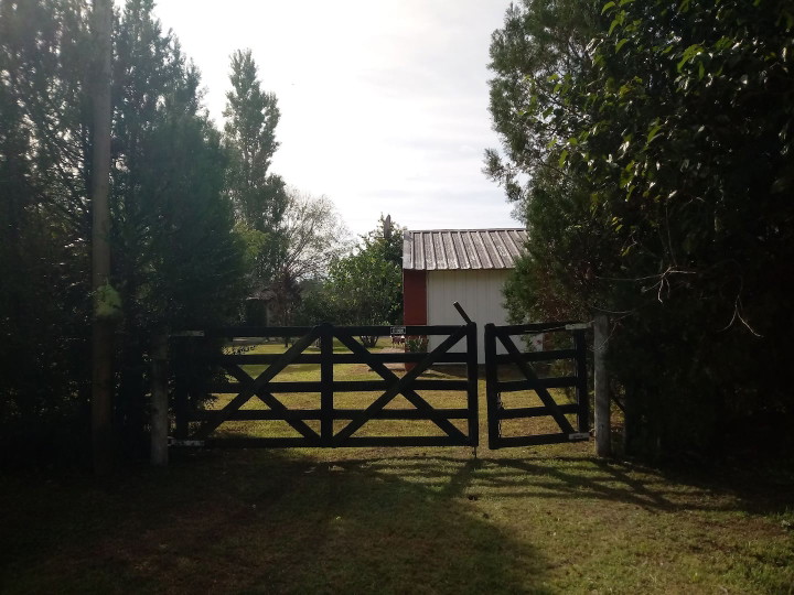 Casa De Campo En Pueblo Rural! Muy Comoda Y Amplia - San Antonio de Areco