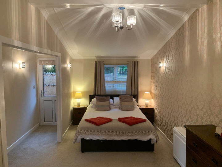 Quakerfield Lodge With Private Hot Tub - Clitheroe