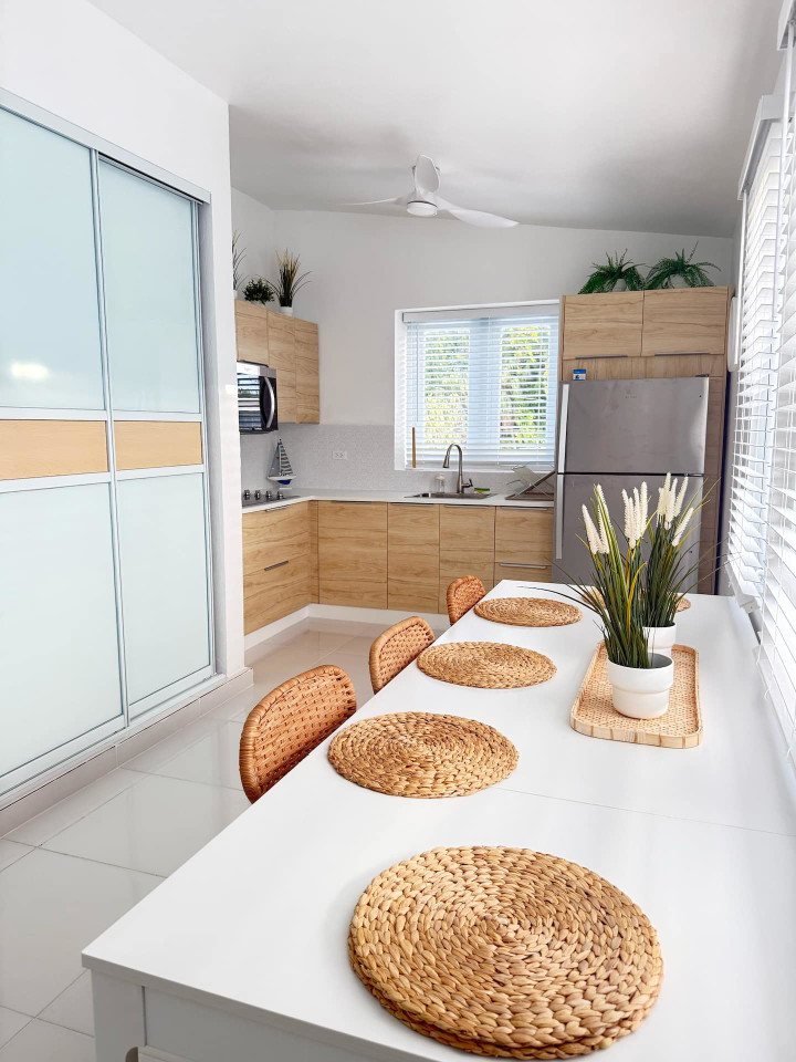 Spacious Gem - 2br/1ba Walk To Beach / Restaurants - San Juan, Puerto Rico