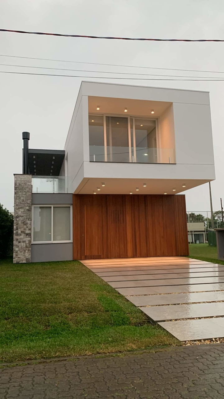 Casa Ilhas Park Torres 4 Suítes - Torres, Brasil