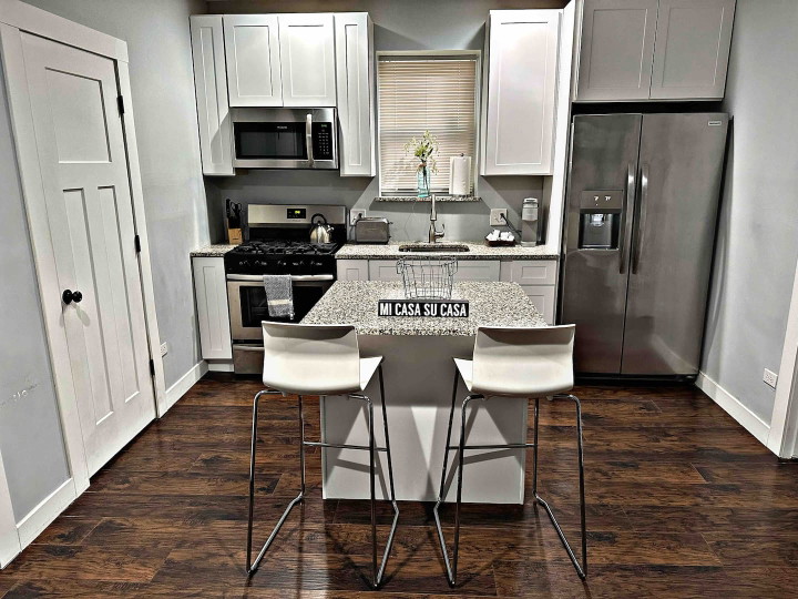 Lovely Stay Near Downtown & Public Transit Access - Chicago