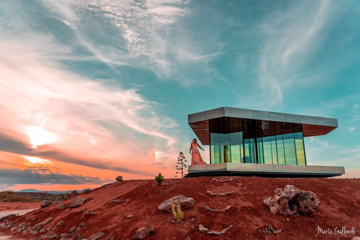 The Glass House - Spanien