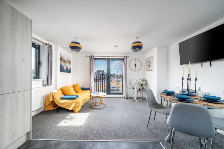 Heathrow Gateway Apartments With Private Parking7 - Slough