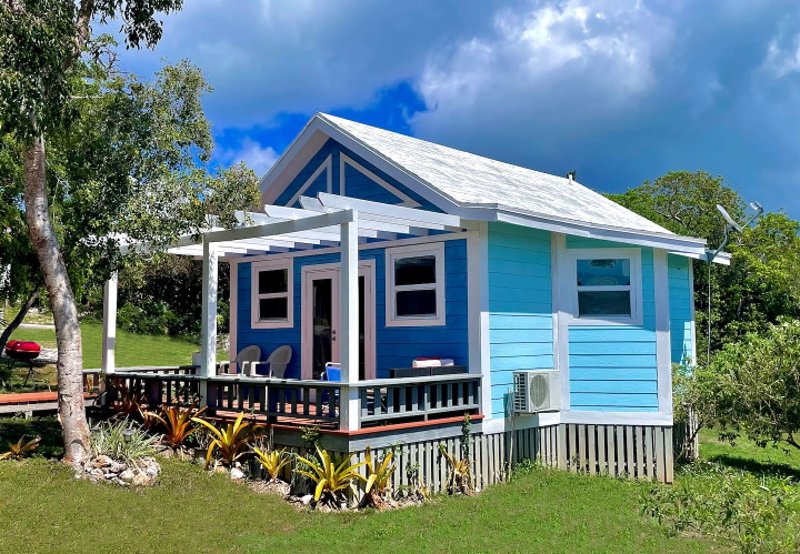Classic Bahamas Cottage / 60 Second Walk To Ocean. - Bahamas