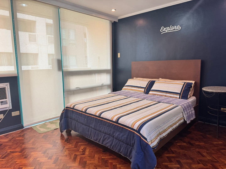 Heart Of Ermita: 1br Beside Mall - Manila