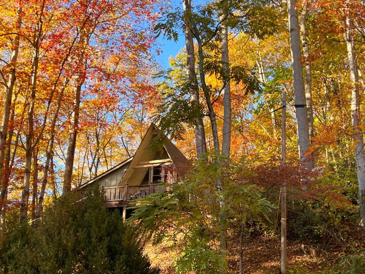 A-frame Of Mind, Smoky Mountain Cabin . - Sylva, NC