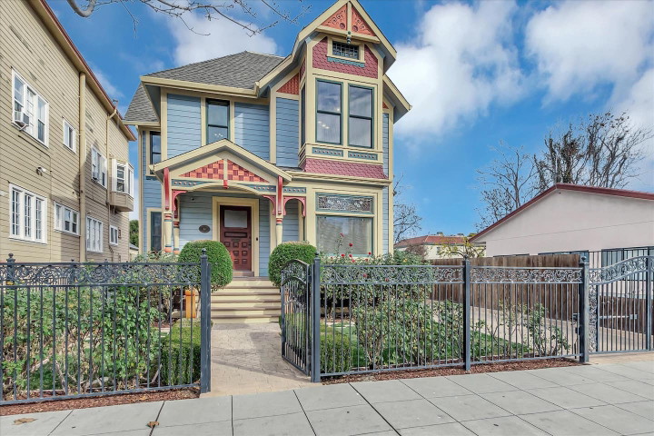 Stay In A Piece Of San Jose History - San Jose, CA