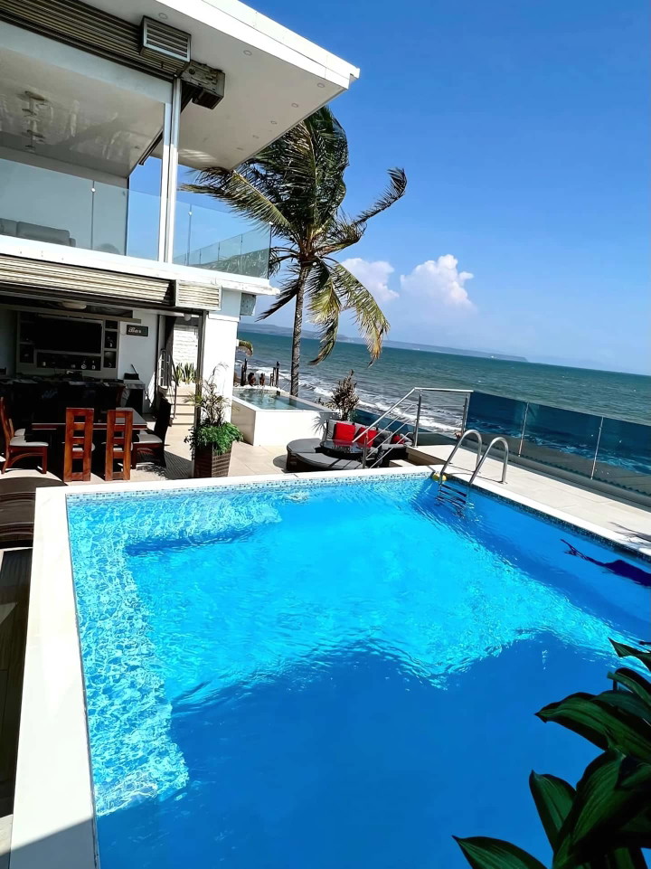 Casa Celajes. Beach House. Pool And Jacuzzi. - Puntarenas