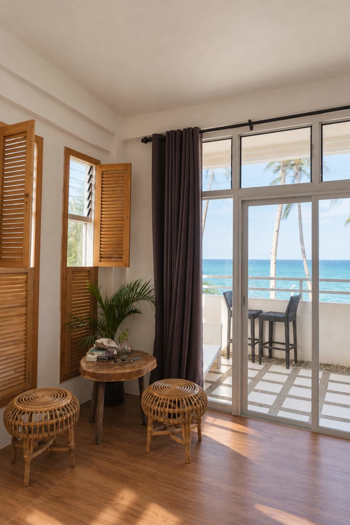 Absolute Beachfront Studio With Kitchen & Balcony - Malay