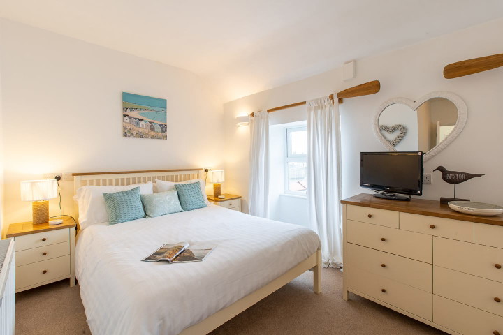 Sea Breezes @ Arlanfor, Moelfre, Anglesey - Benllech