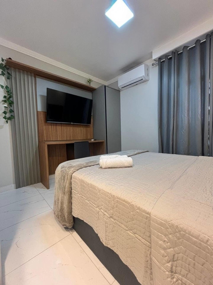 Ap Style Quirino | Ar Condicionado | Cama Queen - 