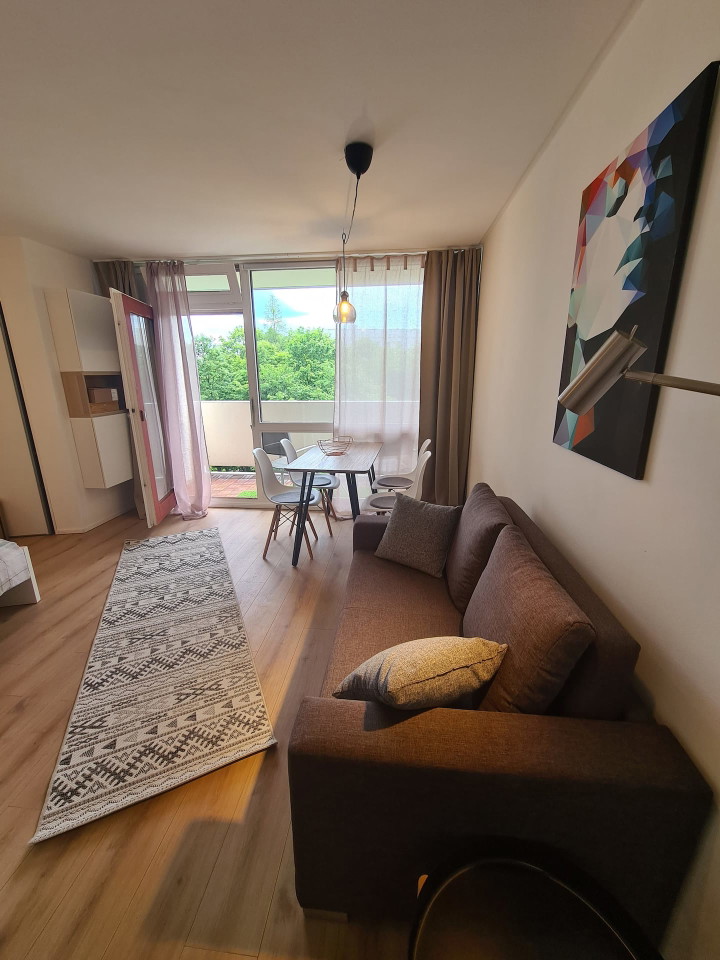 Gemütliches Apartment, Wifi, U Bahn, Balkon - Munich
