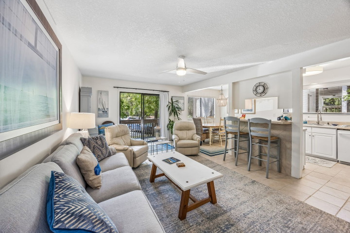 2br Forest Ridge Condo With Pool, Balcony, Wifi, And Beach Access - Fernandina Beach