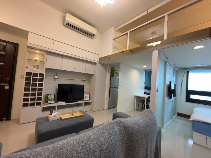 [Life House]-捷運電梯大樓 西門町三站抵達 Best Location 3minsmrt - Taiwan