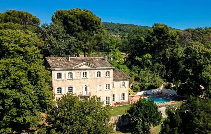 Château Avec Piscine Privée - Valréas