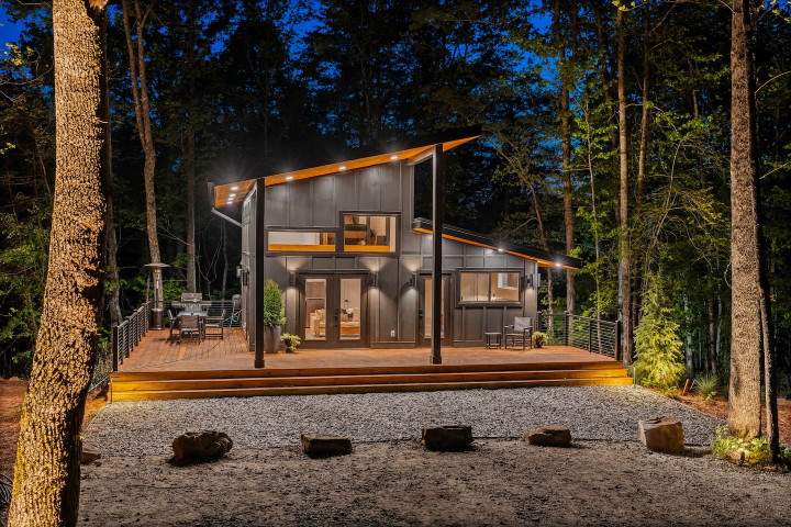 Timber And Stone | Gold Rush | Luxury Cabin Rental - Georgia, GA