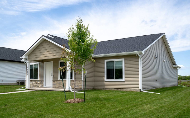 New Build Knoxville, Iowa House Near Raceway - Knoxville, IA