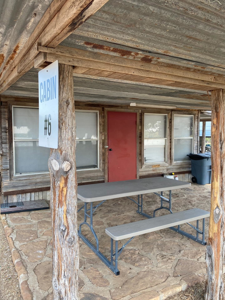 Cabin 6 Beach Cabin - Lake Brownwood, TX