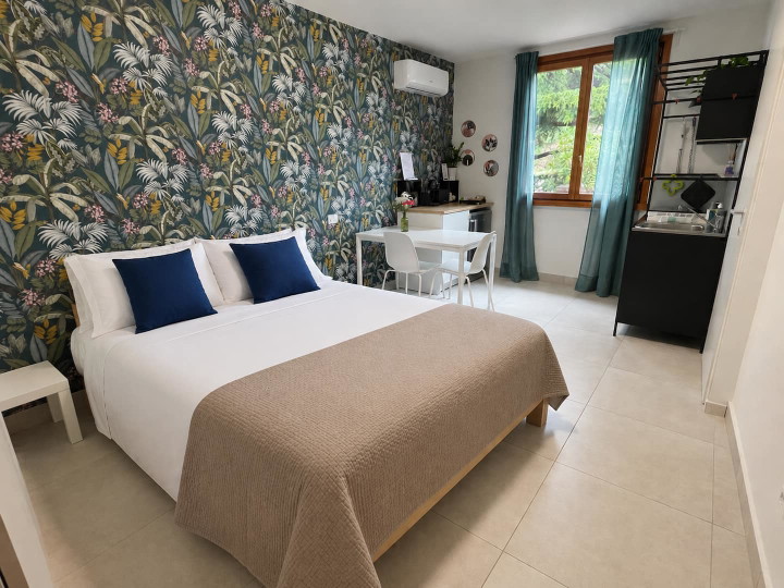 Studio Cosy / Escapade Romantique à 5 Minutes Du Lac De Garde - Garda