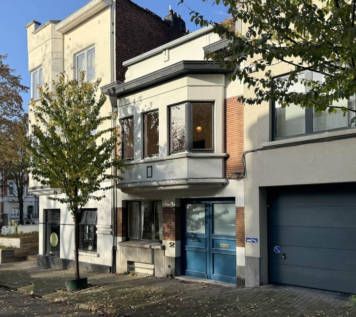 Charming House In Uccle - Brussel