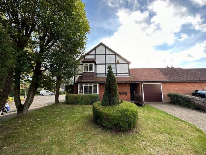 Entire 3-bedroom Spacious Home In St Albans - Hemel Hempstead