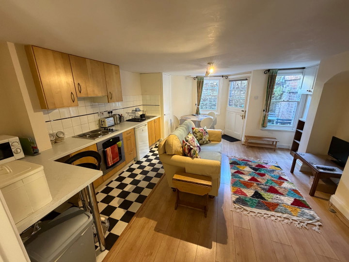 Spacious 1 Bed Flat+pking In Desirable Summertown - Oxford