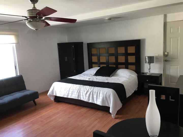 Elegante Estudio Con Aire Acondicionado X Galerias - Zapopan