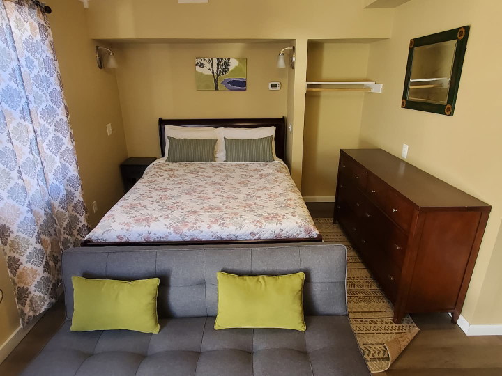 Secluded Suite - Scranton, PA