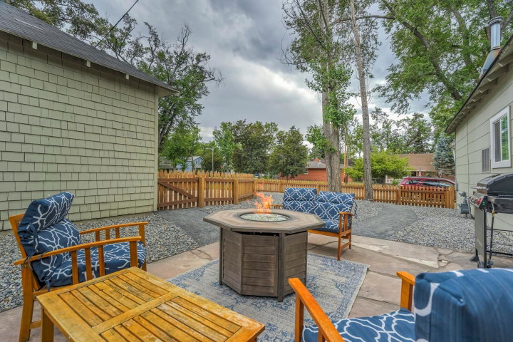 Del Norte Cottage! Downtown Holiday Home W Bbq & F - Colorado Springs, CO