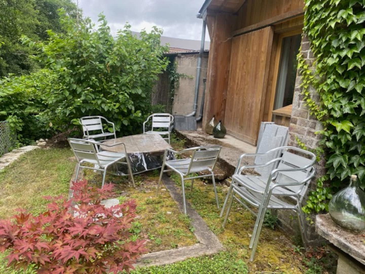 Appartement (Rdc) Au Bord De La Rivière. - Lisieux