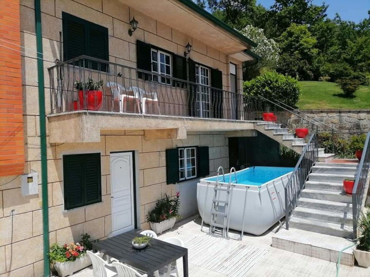 House In The Middle Of Natur. - Ponte da Barca