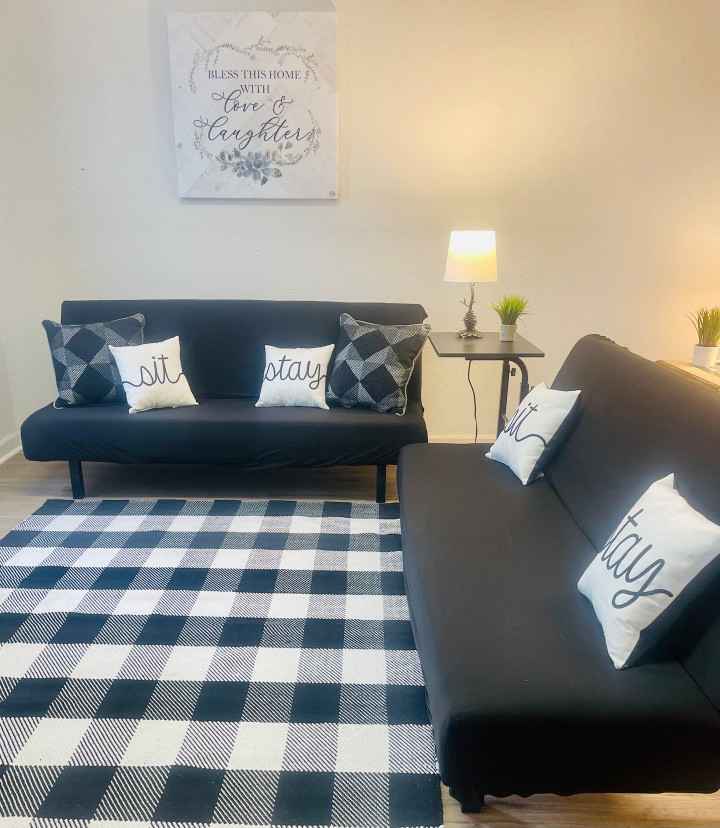 Mountain View Chapel Apartment (Pet Friendly) - State of Washington