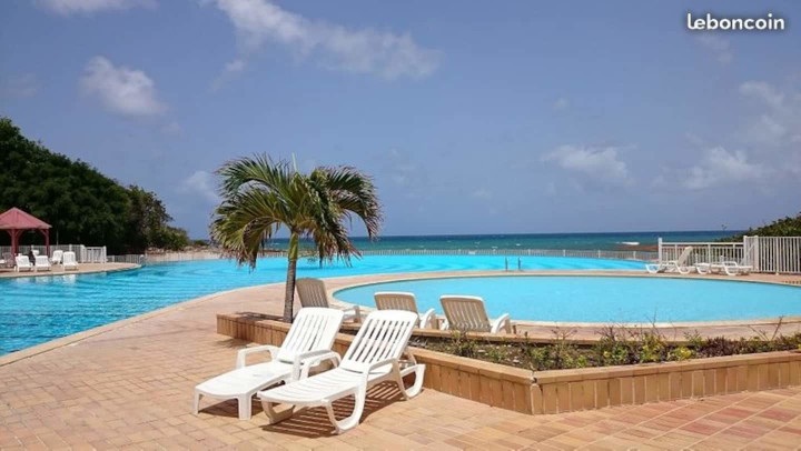 Frangipanier Mer Et Piscine - Saint-François