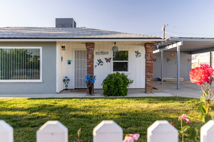 Enjoy The Sounds Of The County In A Cozy Home. - Fresno, CA