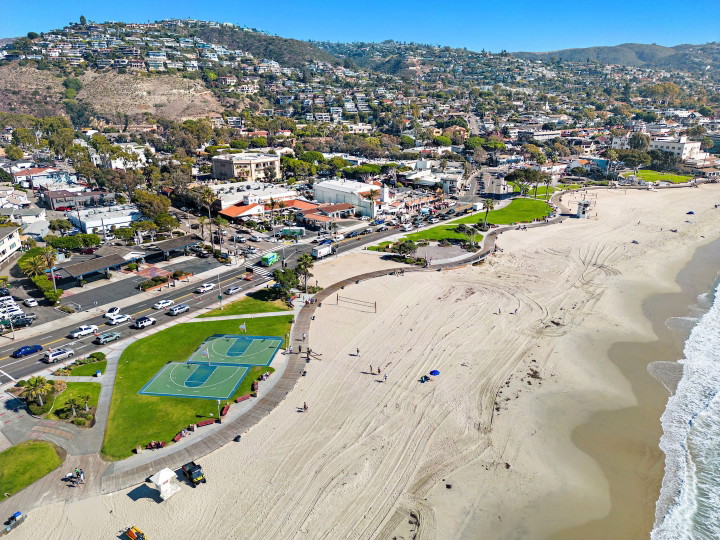 Swim, Bike, Relax And Enjoy A Stroll To Main Beach - Laguna Beach, CA
