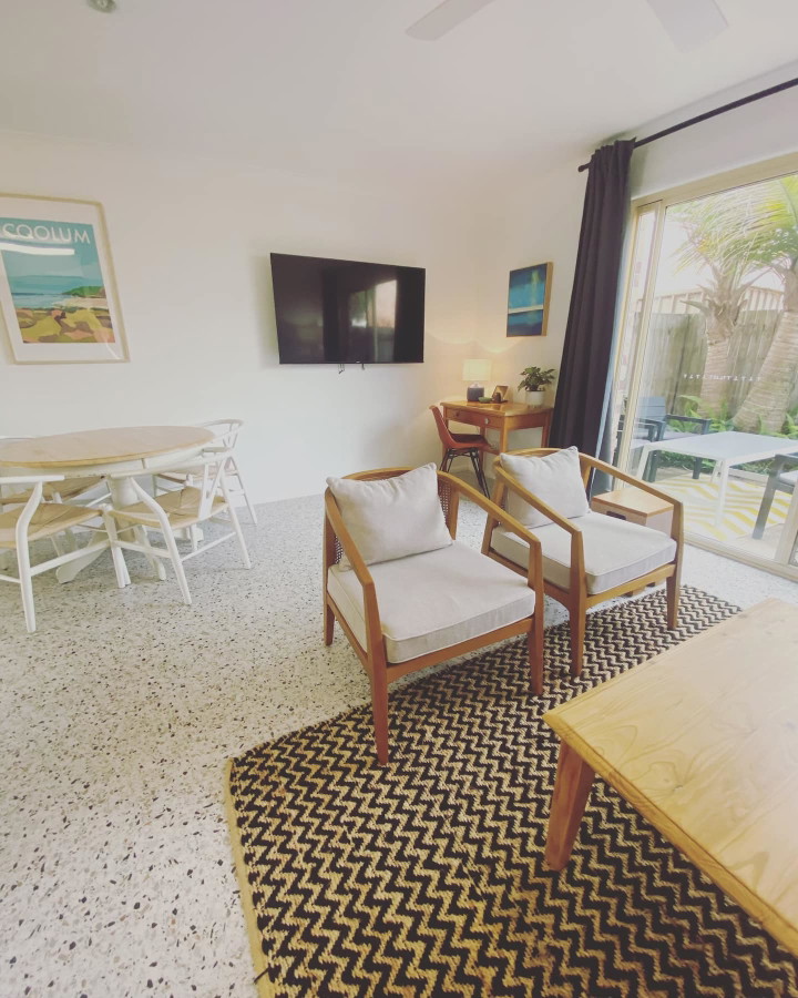 Idyllic Coastal Escape With Stunning Mountain View - Coolum Beach