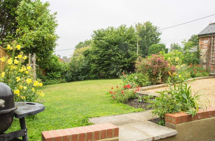 Rural Cottage Sleeps 4 - Devizes
