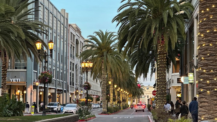 Santana Row Garden Retreat Executive Residence - San Jose, CA