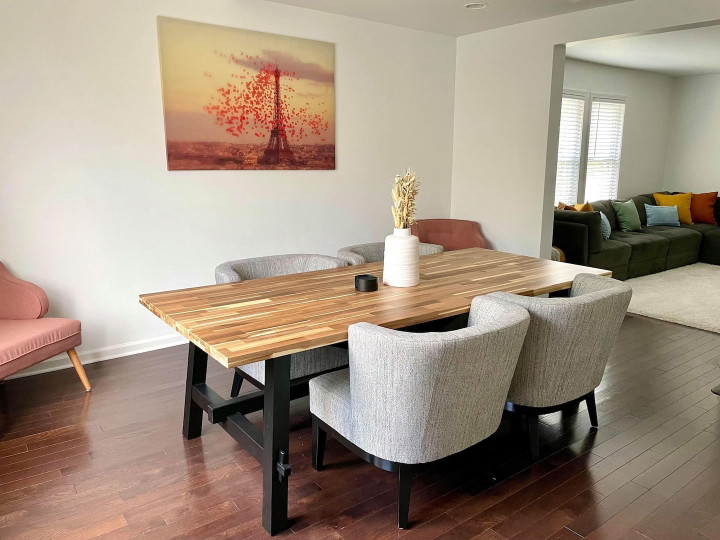 Large, Modern 2 Bedroom In Heart Of Forest Park - Elmhurst, IL