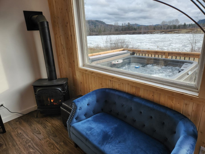 *New Listing*hot Tub/15min Tremblant/amazing Beach - Quebec
