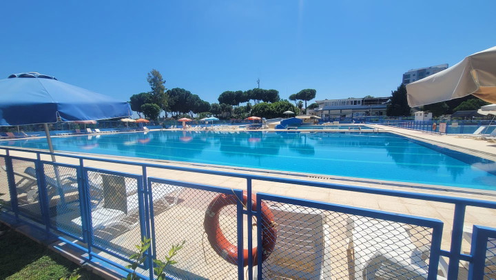 A New Home For The Summer Vacation. - Mezitli