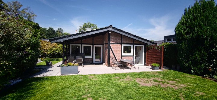 Ferienhaus Mit Garten - Velden